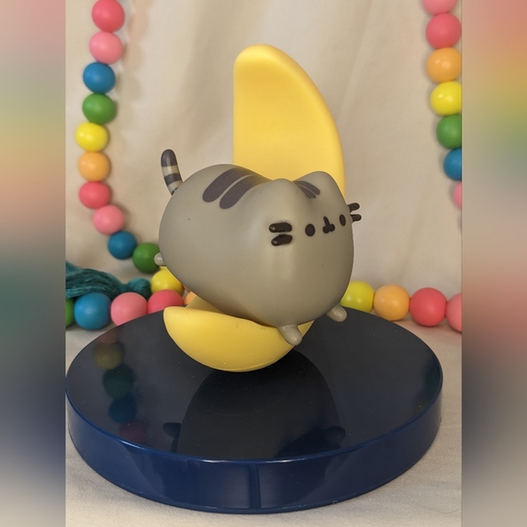 Pusheen | Accents | Over The Moon Pusheen Box Exclusive Vinyl Toy ...